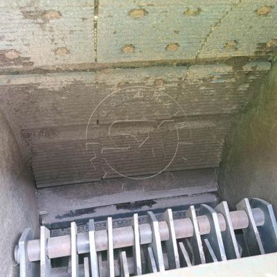 China Customized Voltage Straw Crusher Perfect for Crushing Dry Material and Corn Straw for sale
