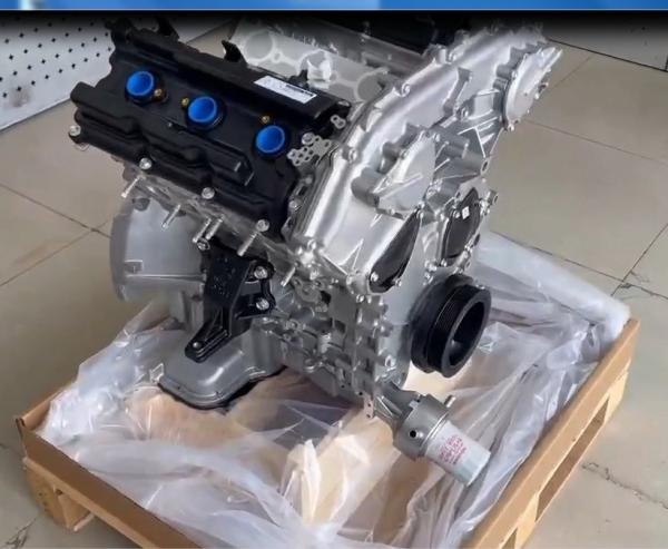 Quality Motor Engine Assy VQ40DE VQ40 VQ35DE Complete Engine Long Block For Nissan for sale