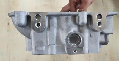 Cina VM2.5 VM2.8 Testa del cilindro del motore per VM2.5 VM2.8 1003150FNA 1003151RAA 1003151DN per Isuzu Jeep 2.5CRDI in vendita