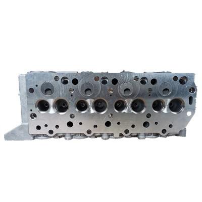 Cina 4D56/4D56T Testa del cilindro 908513 MD303750 MD348983 MD313587 22100-42960 MD354559 per Per MITSUBISHI in vendita