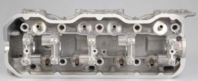 Cina 4ZD1 Cylinder Head 8-97119-761-1 8971197611 8-97119-760-1 8-94159-192-0 910510 910514 910513  for ISUZU in vendita
