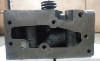 China 4JG2 4JG2T 4JG2-T 4JG2-TC Complete Cylinder Head Assembly 8-97086338-4 8-97086338-7 8970863382 For ISUZU à venda