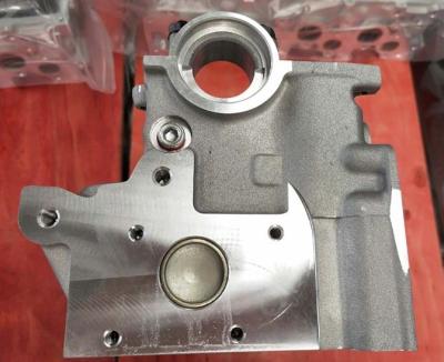 Cina RE RF Engine KIA Cylinder Head  AMC908746 MRFJ510100 For KIA MAZDA SPORTAGE 2.0TD 24MM Injector in vendita