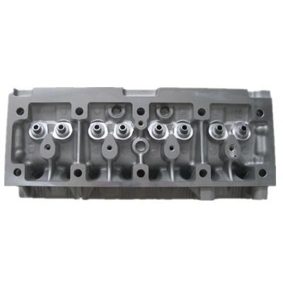 Cina Motor C1J C2J R9 Cylinder Head 7700715244 7702164346 77075244 for RENAULT R9 R11 R21 1.4L in vendita