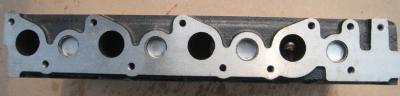 Cina V2203 V2203T V2203E V2203B Complete Cylinder Head Assembly 19077-03048 1E013-03045 1A091-14502 for For Kubota Bobcat in vendita