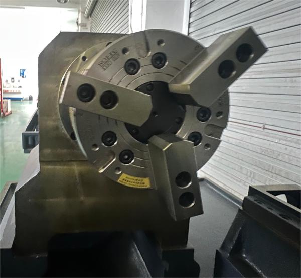 Quality High Rigidity 5810S CNC Slant Bed Lathe A2-8 A2-11 Spindle 12 Station Turret for sale