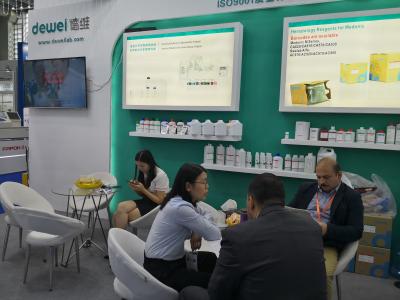 Cina Il diluente diagnostico clinico di Horiba dei reagenti fa l'elettrolisi i MICRO puliti 45 reagenti di ABX in vendita