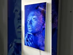 L'affichage à cristaux liquides Frameless de 55 pouces surveillent l'affichage étroit ultra mince de Signage de l'encadrement TV Digital