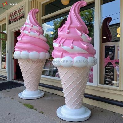 China Europa Regionale Resina Gelato Ciambelle Requisiti Fibra di vetro Caramelle Lollipop Scultura Per Arte Collezionista for sale