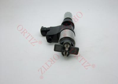 China High Performance DENSO Common Rail Injector Silver Color 095000 - 8290 for sale