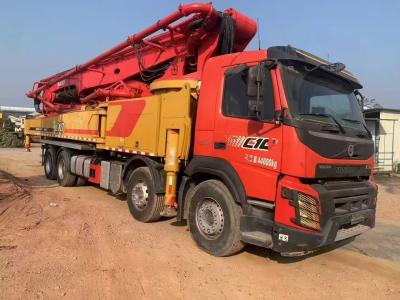 Chine Pompes à béton utilisées de 180 m3/h avec une puissance maximale théorique de 180 m3/h et une portée horizontale de 56 m à vendre