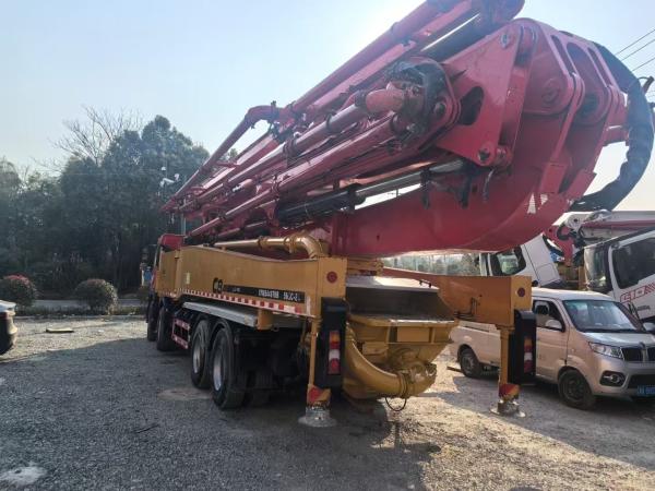 Quality 56m Volvo 2020 Used Z Boom Concrete Pump Truck For Mining for sale