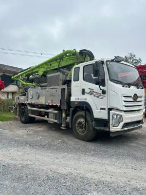 Chine Zoomlion 2024 31m Camion à pompe à béton à vendre