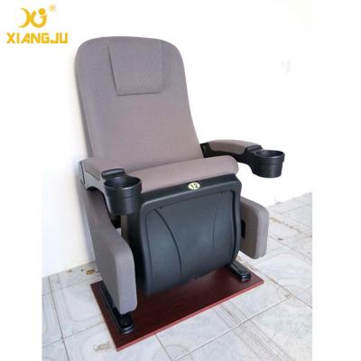 China Cadeiras ergonômicas do teatro do cinema dos PP da tela do espaldar com suporte de copo à venda