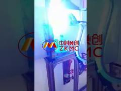 Il colore della vernice sotto UV