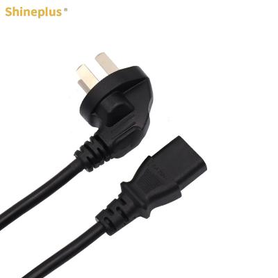 Cina Arnesi per fili di alimentazione AC GB flessibili e durevoli a tre spine per apparecchiature elettriche domestiche e commerciali in vendita