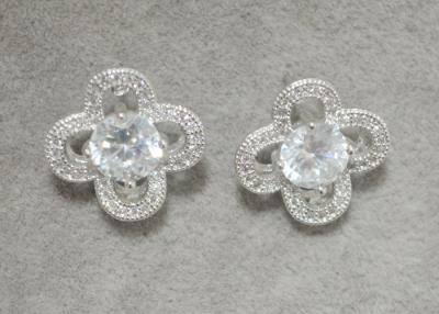 China Hand Polished 925 Sterling Silver Earrings With Clear CZ Flower Heart for sale