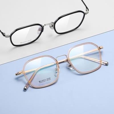 Cina Vetri di titanio dell'acetato elastico eccellente,   Per gli adulti ultra leggeri di vetro in vendita