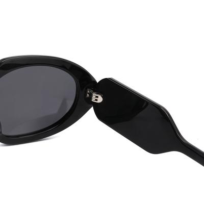 Cina Retro occhiali da sole ovali dell'acetato degli occhiali di protezione degli occhiali da sole degli uomini neri delle donne per protezione Uv400 in vendita