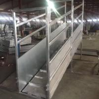 China Galvanized Livestock Equipment Adjustable Cattle Sheep Loading Ramp for sale