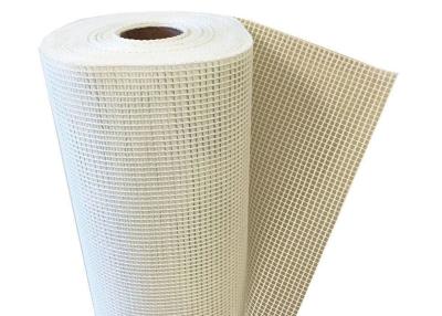 중국 145g 4*4 / 5*5mm Fiberglass Mesh Fabric High Tensile Strength 판매용