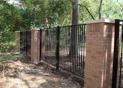China Residential Black 2.4m Tubular Metal Fencing Anti Rust Garden With Accessories for sale
