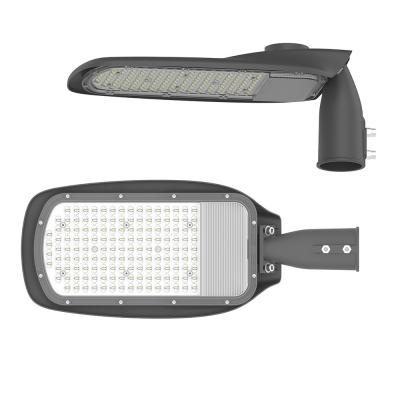 Cina Fabbricazione di apparecchi di illuminazione stradale a LED in alluminio per aree residenziali e altezza di installazione da 3 a 12 m in vendita