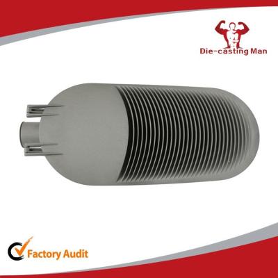 Cina Dispositivi economici all'aperto di alluminio dell'iluminazione pubblica del rifornimento ADC3 150W LED della fabbrica con la lente adajustable del PC del sostegno facoltativa in vendita