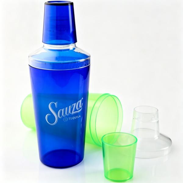 Quality 20oz Capacity Plastic Cocktail Shaker with Custom Logo Printing and Durable PS for sale