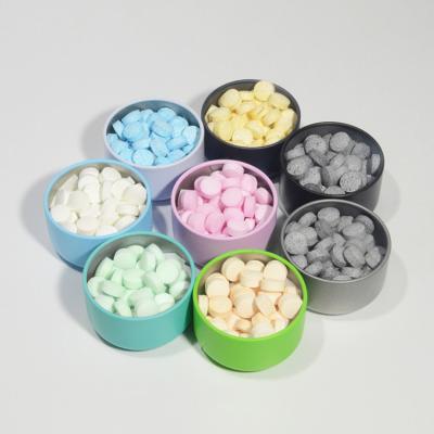 China Vegan Herbal Teeth Whitening Tablets Eco Friendly Chew Mouthwash Tablets for sale