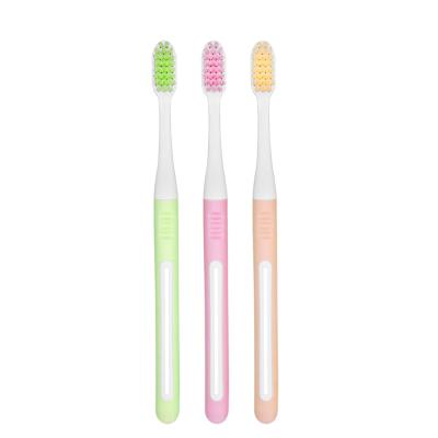 중국 공장 가격 고품질 치아 칫솔 박테리아 제거 진한 흰 치약으로 구강 관리 판매용