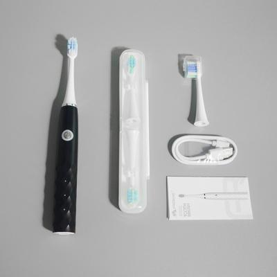 Cina Spazzolino da denti elettrico d'imbiancatura di pulizia all'ingrosso di Smart di modo di massaggio ultimo per 60 giorni in vendita