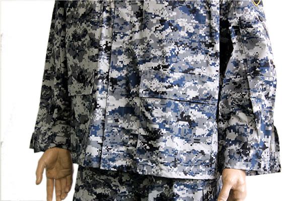 Quality Epaulets Iraq BDU Army Uniform with Polyester / Cotton Fabric Multiple Pockets for sale