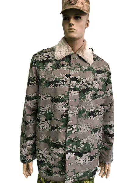 Quality Winter Polyester / Cotton Camouflage Military Jacket For Saudi Army for sale