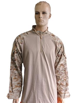 China Camicia da combattimento tattica mimetica con mezza zip e tasche sulle braccia, traspirante e confortevole, tuta da addestramento tattico Frog for sale