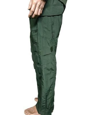 Cina Green Frog Style Uniforme di addestramento tattico multiuso Set manica lunga Uniforme tattiche per uomini in vendita