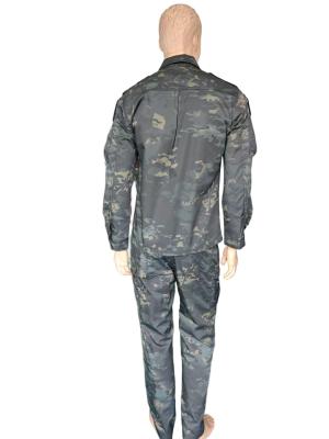Cina Abito da addestramento tattico camuffato con abiti militari impermeabili e traspiranti in vendita
