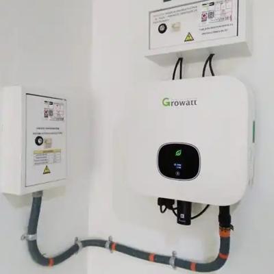 Cina Invertitore ibrido solare di energia solare di monofase 6KW di MIN 6000TL-XH dell'invertitore di Growatt con l'interfaccia del Usb di GPRS in vendita