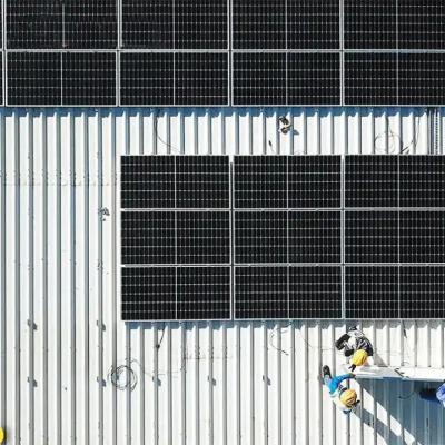 Cina Longi High Efficient Solar Panel PV Module HI Mo 4m LR4-60HPB 355-375M All Black For Home in vendita