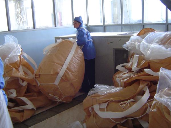 China 2200 Lbs White Food Grade FIBC , One Ton Bag Uncoated With PE Liner supplier