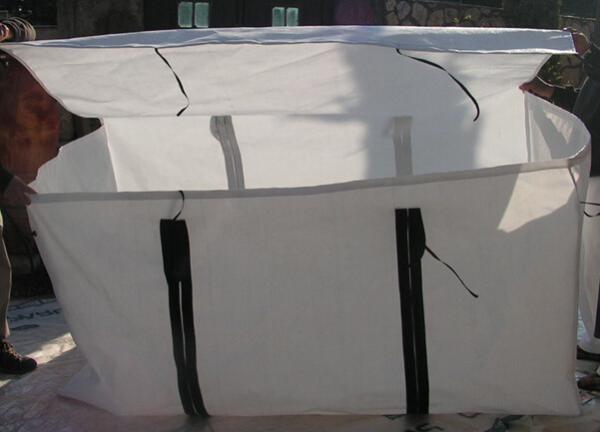 China Agricultural products / chemicals liner bags for containers Four-panel supplier