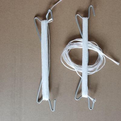 China Metal Wire Greenhouse Galvanized Steel Hooks Vegetable Hanging Tomato M Hook With Pp Twine for sale