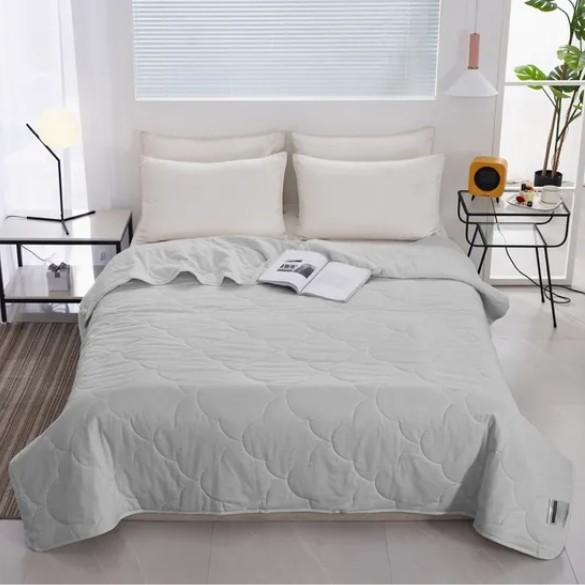 Quality Green Beige Binding Solid Microfiber Comforter Soft Quilt Duvet Polyester for sale