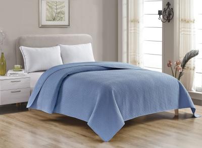 Cina Letto a ultrasuoni morbido Polyester blu Queen Solid Comforter Set Lavabile in macchina in vendita
