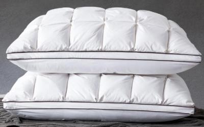 Κίνα Μαξιλάρι Hotel Super Soft Down, αναπνεύσιμο, απαλό, αφράτο, πολυτελές, με γωνίες προς πώληση
