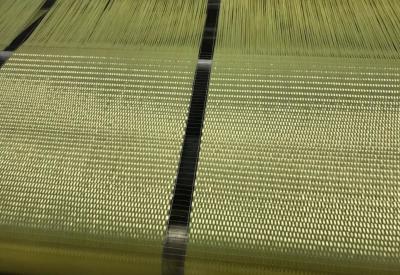 China Van de Vezel Samengestelde Materialen van de duidelijk Weefselkoolstof Stof 400 Denier 110g van Kevlar Aramid Te koop
