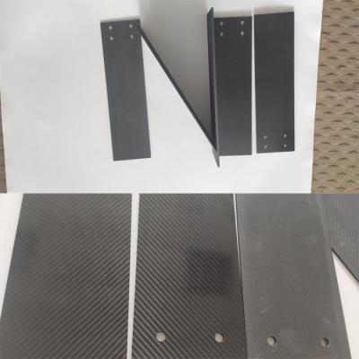 Cina Saia finita ruvida del pannello 3K della fibra del carbonio di 3mm per i pezzi meccanici in vendita