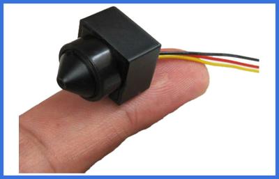 Cina 90 Degree PAL NTSC CCTV Mini Camera for Pub / Shop / Business Security in vendita