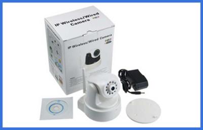 Cina HD 2MP Indoor IP Camera 3.6mm Lens 11PCS 850nm IR LED , High Resolution in vendita