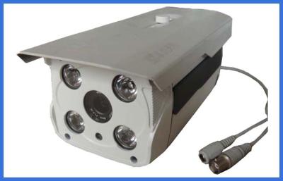 Cina 1 / 4 CMOS 700TVL Dahua Box Analog CCTV Camera Built In IR Cut 100M Distance in vendita